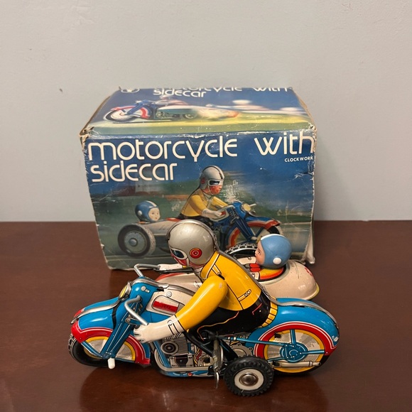 Clock works | Toys | Vintage 96s Ms709 Wind Up Tin Toy Motorcycle With ...